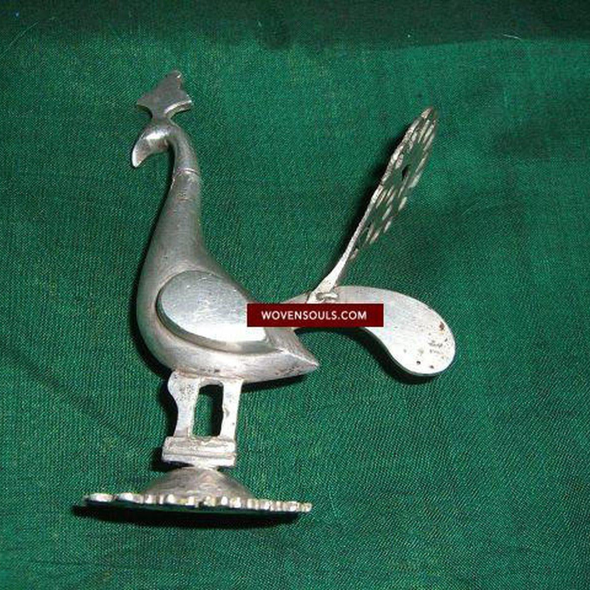 325 Old Silver Peacock Surma Box - Kohl container – WOVENSOULS Antique ...