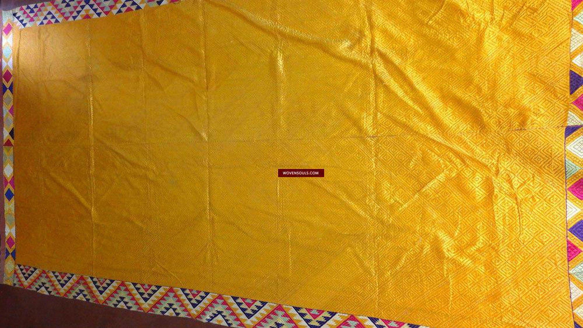 511 Gorgeous Old Golden Varida Bagh Phulkari - Antique Art - WOVENSOULS ...