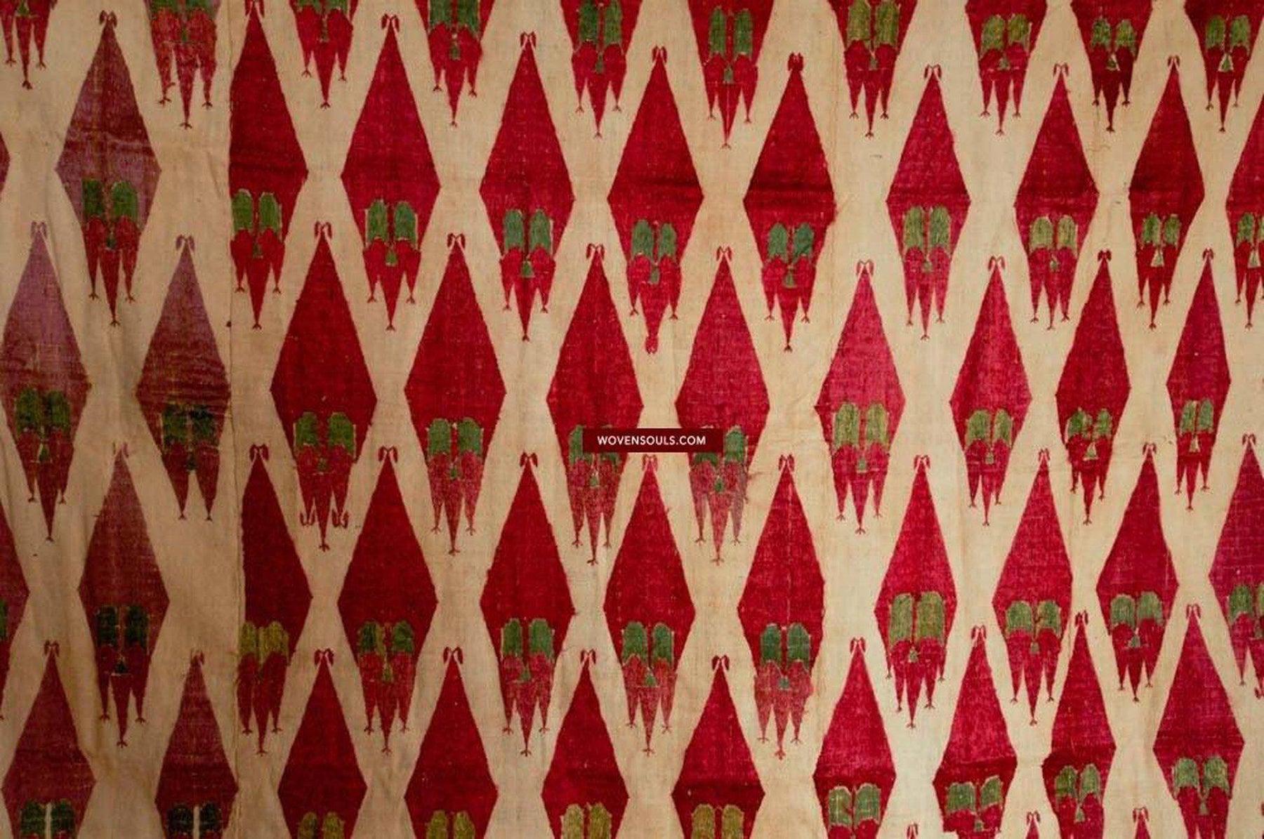 568 Khanjar Thirma Phulkari Bagh Silk Embroidery Textile – WOVENSOULS ...