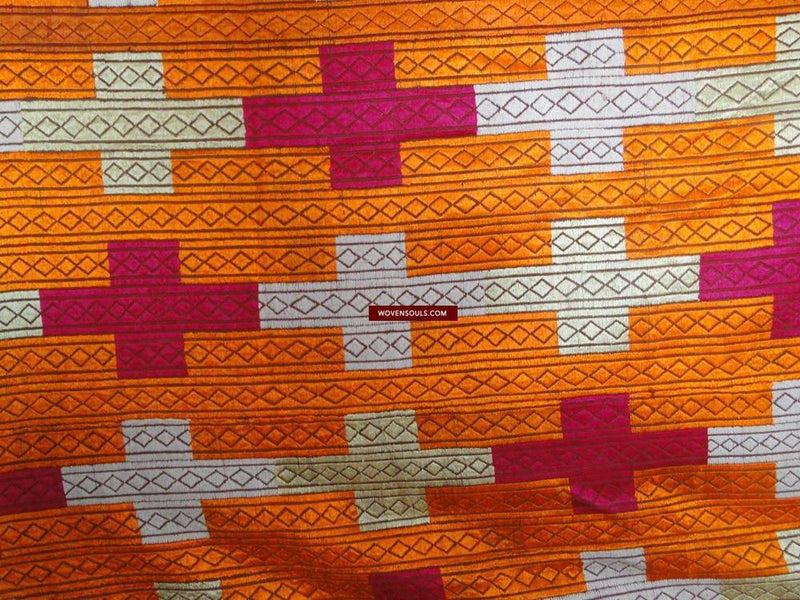 610 SOLD Old Phulkari Bagh Textile with Belan Motif - WOVENSOULS ...