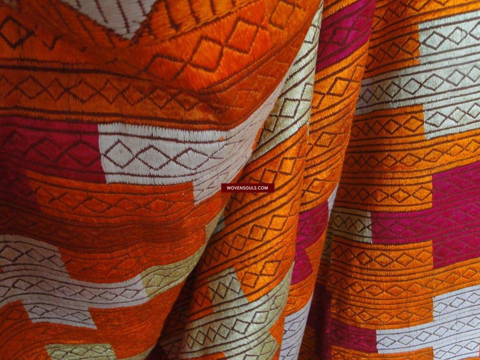 610 SOLD Old Phulkari Bagh Textile with Belan Motif - WOVENSOULS ...