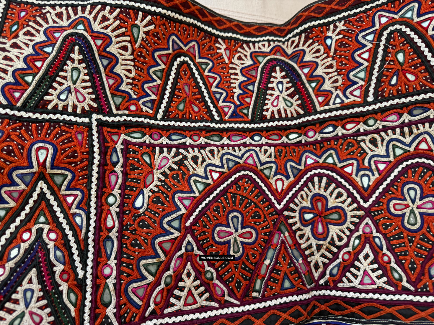 936 Vintage Rabari Embroidery Wall Decor - Pair – WOVENSOULS Antique ...