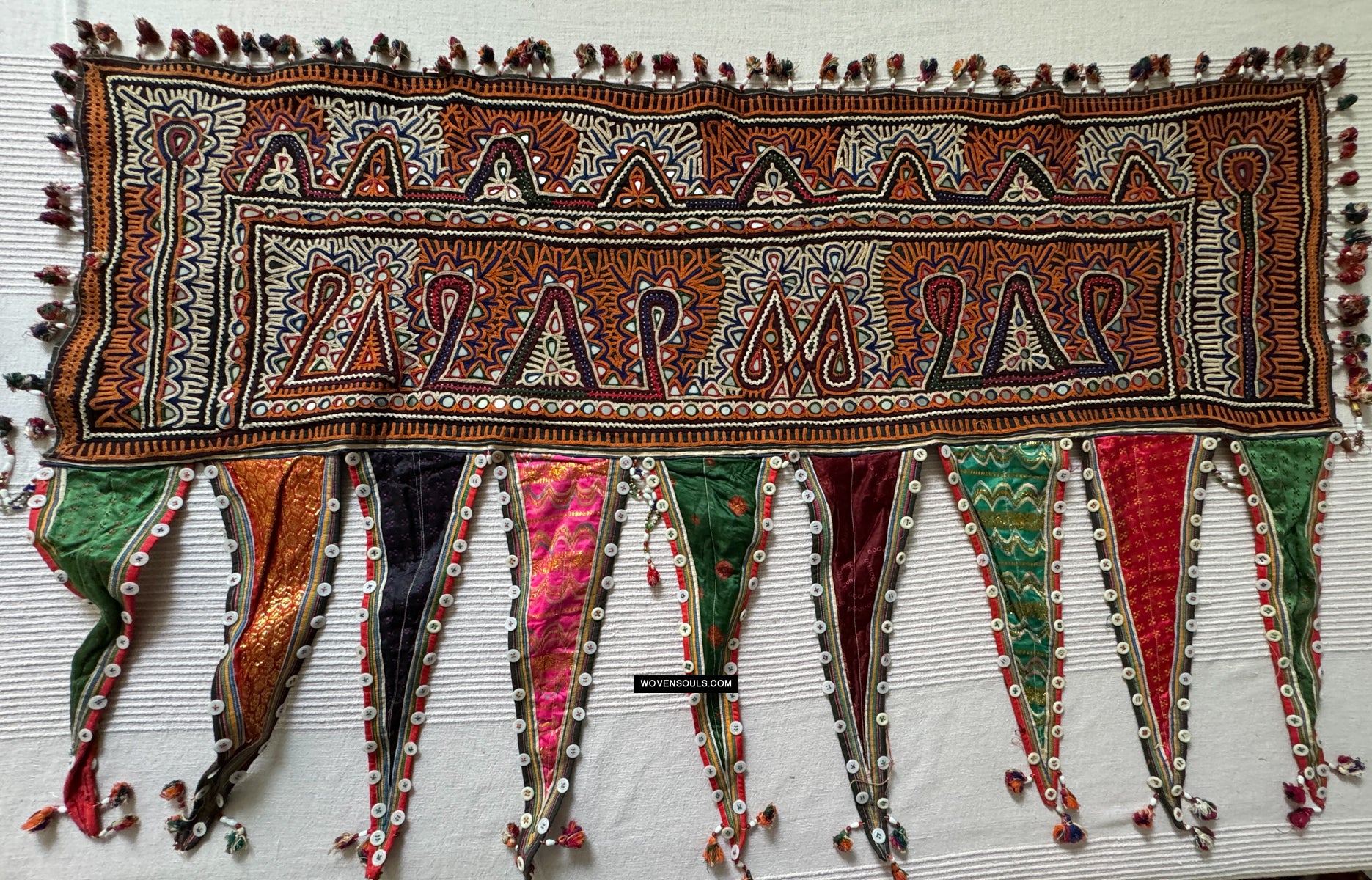 984 Vintage Rabari Embroidery Toran Door Decor Textile – WOVENSOULS ...