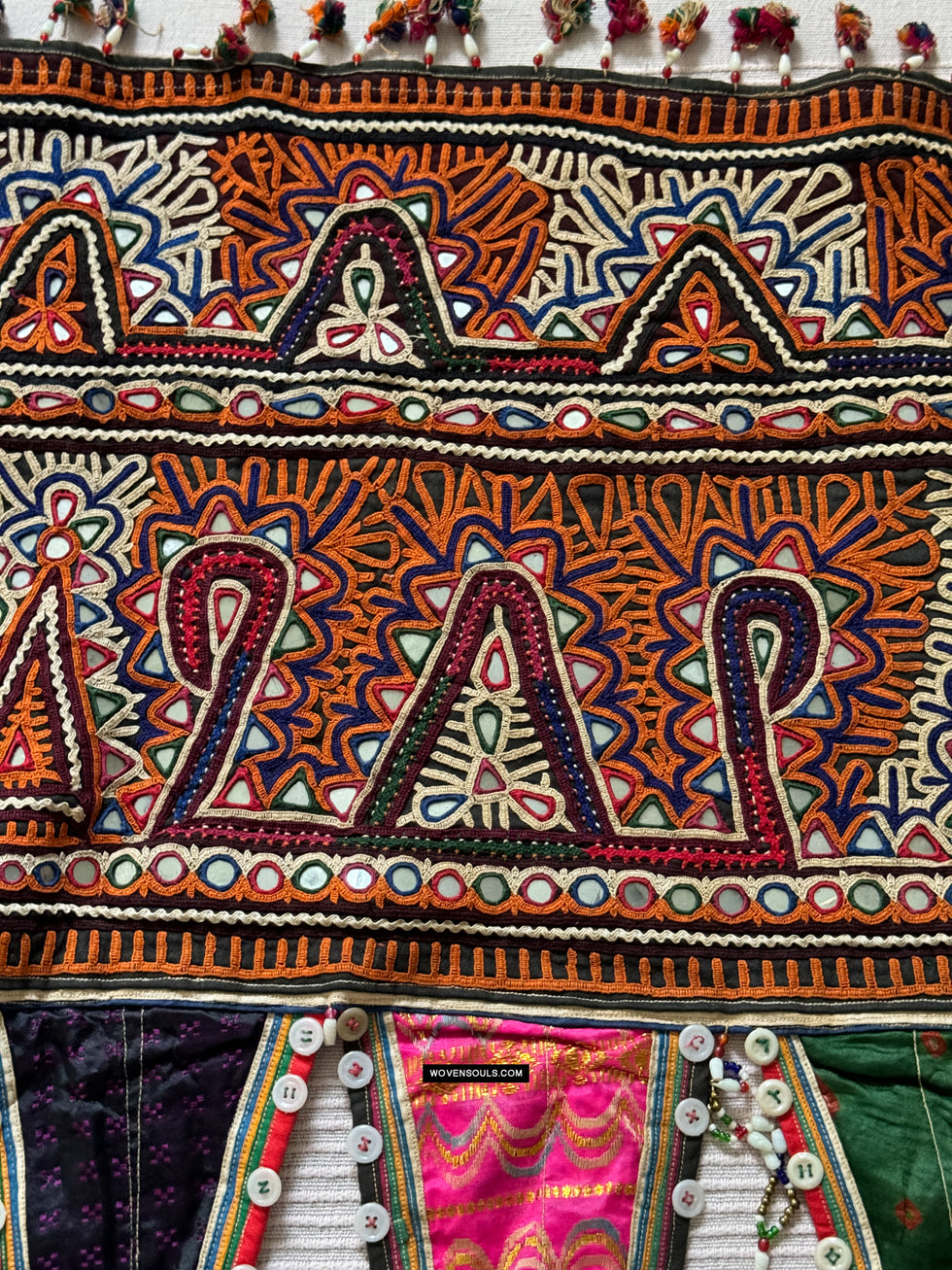 984 Vintage Rabari Embroidery Toran Door Decor Textile – WOVENSOULS ...