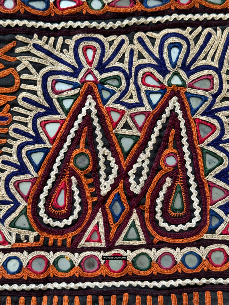 984 Long Vintage Rabari Embroidery Toran Door Decor Textile Art from ...