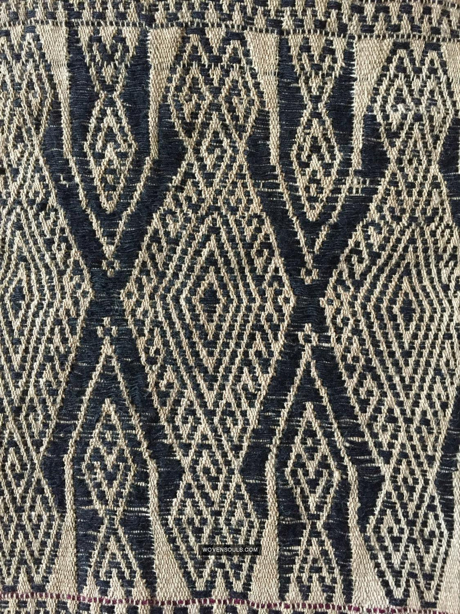 Antique Batak Shaman Head Cloth - Monumental – WOVENSOULS Antique ...