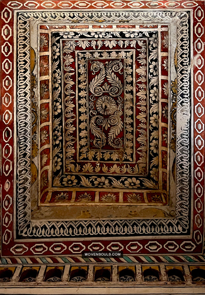Art of Thanjavur Maratha Palace – WOVENSOULS Antique Textiles & Art Gallery