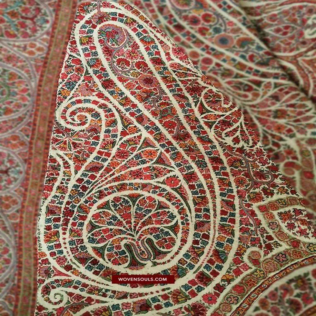 1395 Antique Kashmir Amlikar Rumal Shawl Mughal Period – WOVENSOULS ...