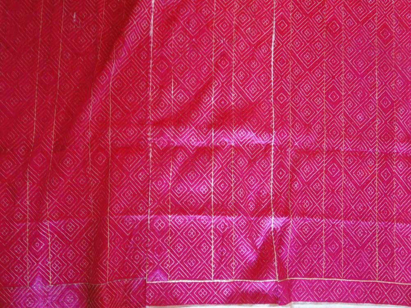 1425 Old Lehariya Thirma Bagh Phulkari in Pink Silk - WOVENSOULS ...