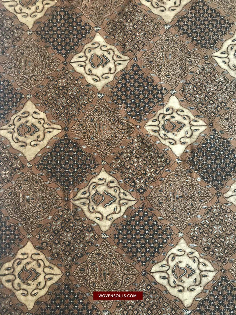 1431 Javanese Batik Kombinasi Sarong Textile - WOVENSOULS Antique ...