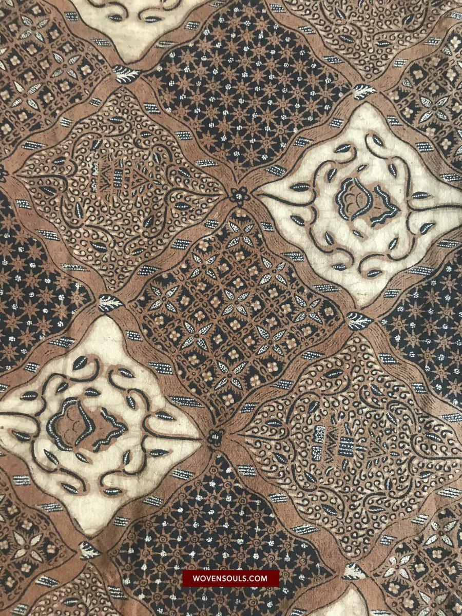 1431 Javanese Batik Kombinasi Shawl Sarong Textile – WOVENSOULS Antique ...