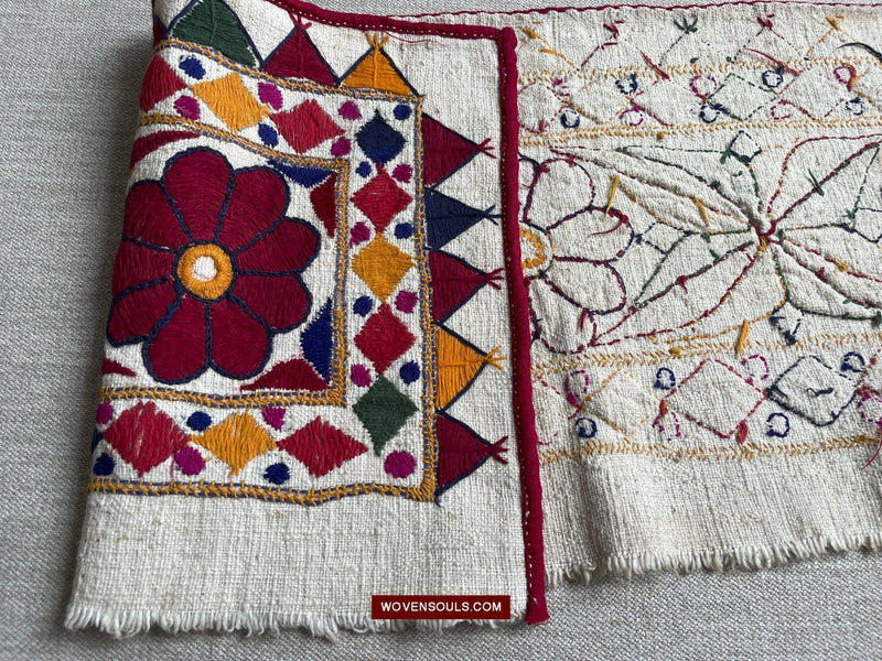1553 Long Vintage White Panel with Embroidery from - WOVENSOULS Antique ...