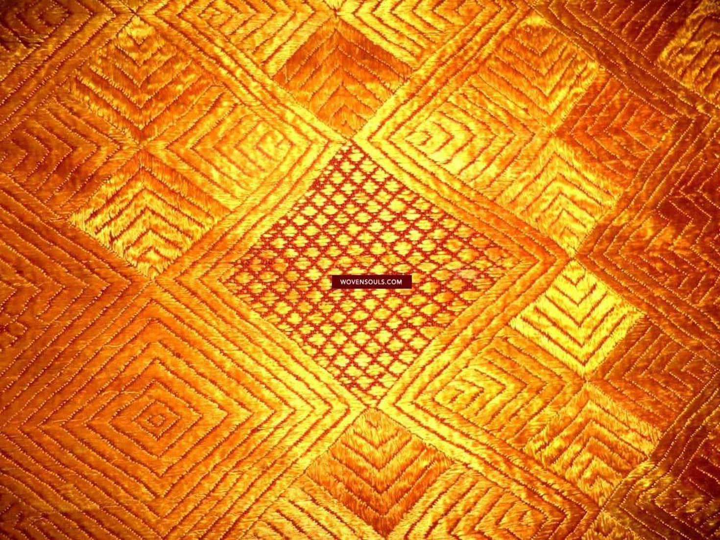 549-B Golden Varida Bagh Phulkari - Antique Art – WOVENSOULS Antique Textiles & Art Gallery