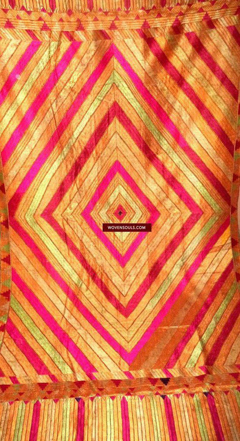 712 Shalimar Bagh Phulkari Punjab Textile Art - Antique Art ...