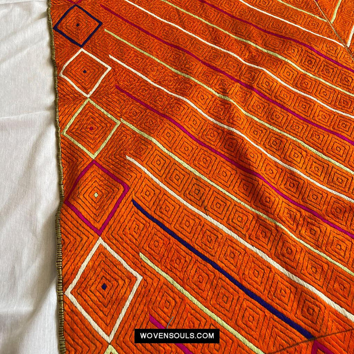 822 Phulkari Bagh - Unusual Pattern 'W' or 'M' - Antique Art ...