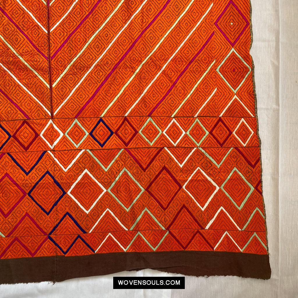 822 Phulkari Bagh - Unusual Pattern 'W' or 'M' - Antique Art ...