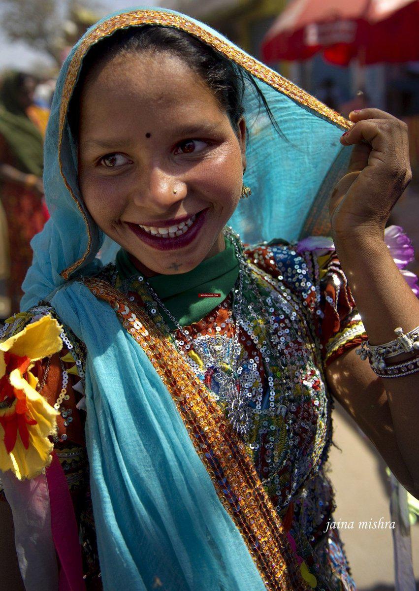Portraits from Rajasthan - Garasia Tribe - WOVENSOULS Antique Textiles ...